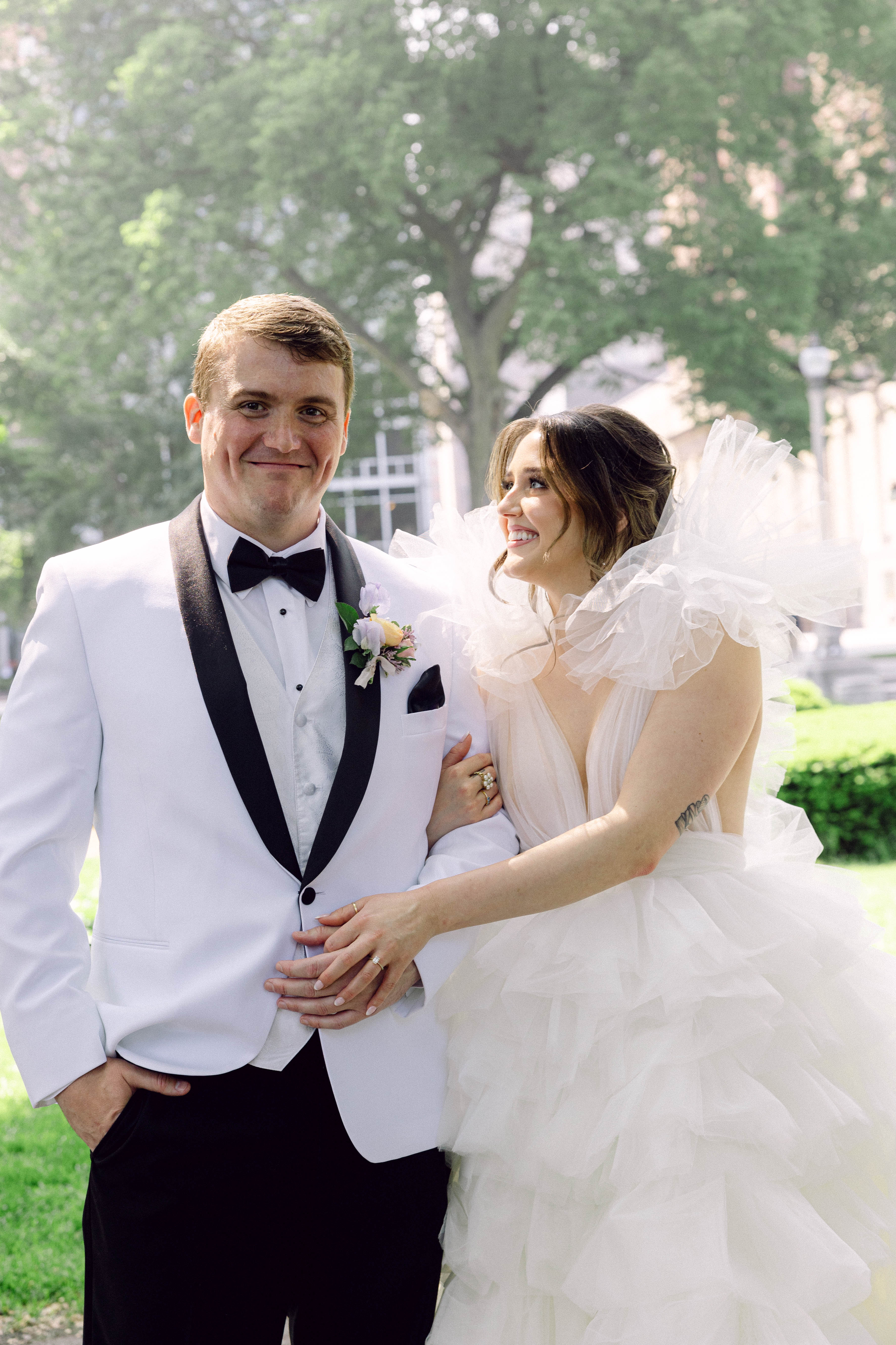 Dreamy Pastels: Caroline and Michael's Chicago Wedding Floral Design ...